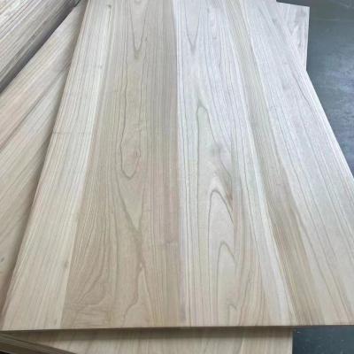 China Modern Design Paulownia Solid Board Width 100-1220mm for Decorative Applications for sale