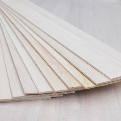 China Grade AA AB BC Thickness 1.5 Solid Wood Strip 3mm Paulownia Wood Strips for Your for sale