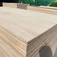 China 12mm Thickness Solid Wood Board Paulownia Timber Panels with Density of 280-300kgs/cbm for sale