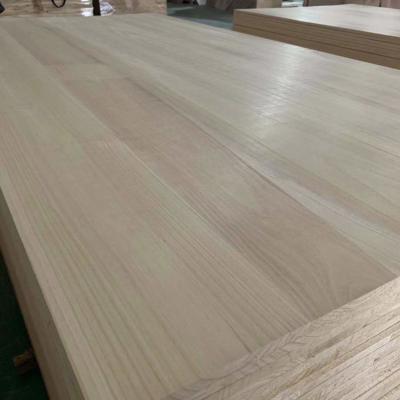 China Kiri Wood Board Natural Wood Color With E0 E1 Environmental Glue for sale