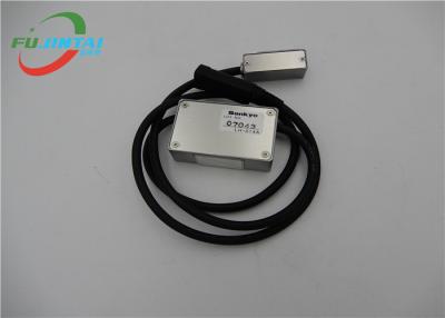 China Solid Material Juki Spare Parts FX-1R YB Sensor Unit 40024273 LH-014A For SMT Machine for sale