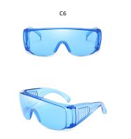 China Transparent Lens Oversized Sunglasses UV400 38g Windproof Goggles for sale