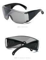 China Transparent Lens Oversized Sunglasses UV400 38g Windproof Goggles for sale