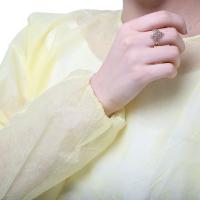China Lightweight Non Woven Sms Isolation Gown Breathable S-4XL Size for sale