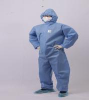 China Level 4 Sterile Disposable Cpe Isolation Gown Fluid Resistant for sale