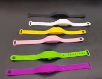 China Silicone Hand Sanitizer Bracelet Dispenser Wristband Printing Technique for sale