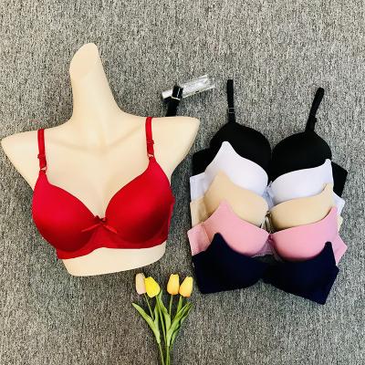 China Wholesale Women Bra Mixed Sizes 46-52C Silk Smooth Touch Feeling 2025 New Wholesale Ladies Sexy Bra Lingerie Push up C Cup for sale