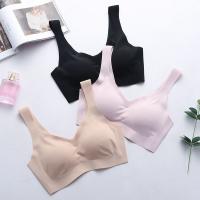 China Seamless Bra Women Wholesale Ready to Ship Lady's Bralette Wire Free Comfortable A/B Cup Seamless Sporty Bra New for Women for sale