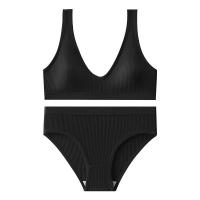 China Wholesale One Piece Sports Bra Panty Set New Style Sport Style Ribbed Underwear Set for Women for sale