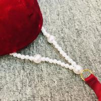 China Foreign Trade Wholesale Underwear Women's Bra Underwire Velvet Bra Set Pearl Decoration Bra Underwear Panty Set for sale