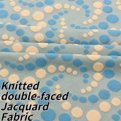 China High Quality 95% Polyester Fabric 170gsm Soft Comfort Jacquard Fabric for Dress for Garment for sale