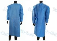 China Standard Disposable Doctor Gowns , Disposable Barrier Gowns Thread Seaming for sale