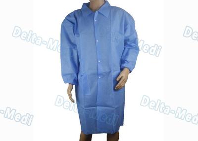 China SMS Blue Disposable Visitor Coats , Anti Static Disposable Lab Gown With Knit Collar / Turn Down Collar for sale