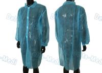 China Blue Disposable Isolation Gowns Non Toxic Blood Resistance With 5 Velcro In Front for sale