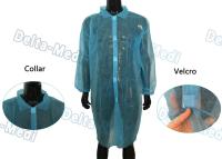 China Blue Disposable Isolation Gowns Non Toxic Blood Resistance With 5 Velcro In Front for sale