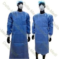 China 30g To 55g SMS Reinforced Sterile Disposable Surgical Gown AAMI LEVEL 3 for sale