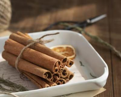 China Factory-Direct High-Quality Cinnamomum cassia (Rougui) - Herbal Grade & Culinary Spice Grade Gui Zhi for sale