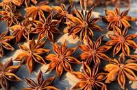 China Naturally Grown Star Anise Chinese Spice with Rich Aroma and 100% Pure Natural Quality for sale