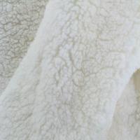 China Stitch-Bonded Nonwoven Technics 100% Polyester Knitted Warm Soft White Color Sherpa Fleece Lining Fabric for sale