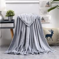 China Soft Flannel Fleece Baby Blanket Small Size Plush Pile 5-8mm Anti-Static Ready to Ship for sale