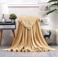 China Soft Flannel Fleece Baby Blanket Small Size Plush Pile 5-8mm Anti-Static Ready to Ship for sale