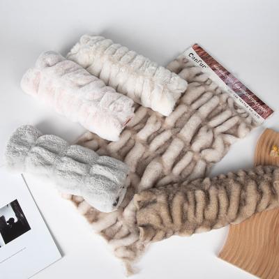 China Colorful Polyester Faux Rabbit Fur Fabric for Bed Sheet Set Heavyweight Knitted Fabric for sale