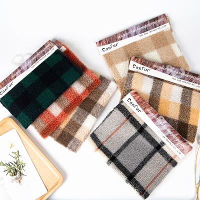 China Knitted 100% Polyester Jacquard Lamb Borg Sherpa Fleece Lining Fabric for Garment for sale