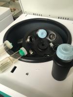 China Medical centrifuges 6000rpm speed compact design LCD display and safety lock lid for blood separation and laboratory for sale