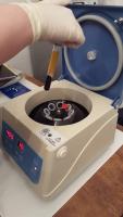 China Centrifuges with maximum speed of 4000 RPM and angle rotor capacity suitable for blood separation and PRP extraction processes for sale