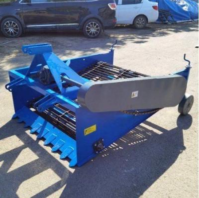 China Farming Mini Potato Harvesting Machine With Conveyor Belt 0.8m for sale
