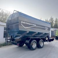 China Agricultural Grain Transport Truck Dual Axis 28 Cubic Meters Vehicle for sale