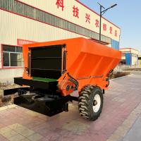 China Double Discs Fertilizer Manure Spreader Evenly Sprinkle Materials Corrosion Resistant for sale