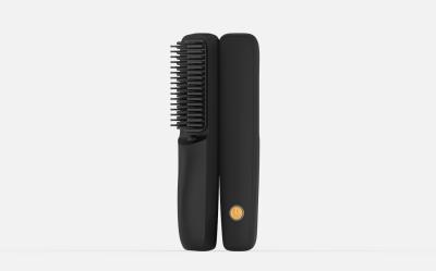 China Rechargeable Batteries One Button Operated Ionic Hair Straightener Brush for sale