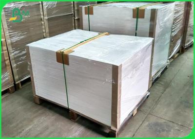 China 120gsm White Virgin Kraft Liner Paper In Roll / Sheet Free Sample FDA Certified for sale
