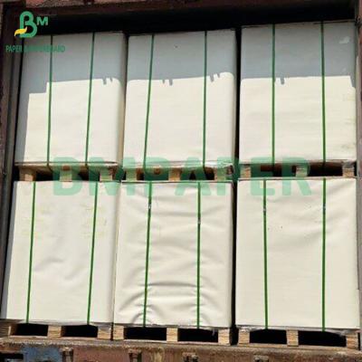 China 1.1mm White 100% Virgin Wood Pulp Absorbent blotter Sheets For Water Absorbing Coasters for sale