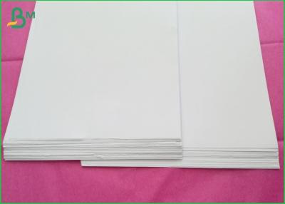 China 70gsm Uncoated Woodfree Paper High Speed Printing With Smooth Finish for sale