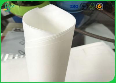 China Pure Wood Paddle Manufacturing 35g White Kraft MG Paper Rolls For Printing for sale