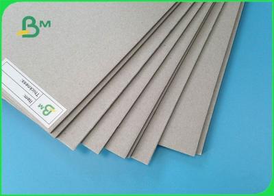 China 3.0mm Thickness Environmentally Friendly Laminated Grey Chip board for sale