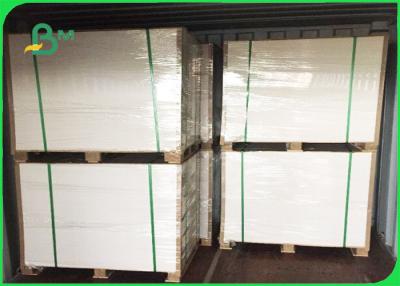China SGS 50g to 80g Kraft Liner Paper Food Grade Virgin Wood 28 * 39 inch for sale