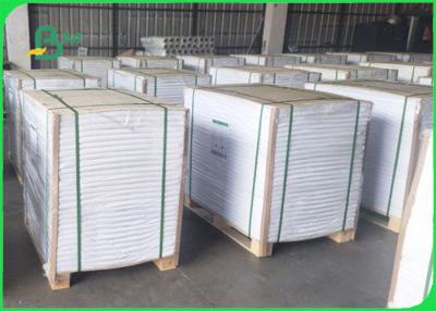 China 53gsm 60gsm Bond Paper 25 X 35.5 Inches Monochrome / Color Printing Reams for sale