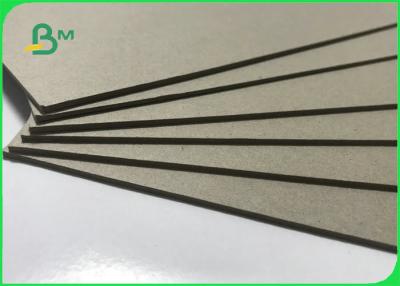China 710 * 1100mm 1.5mm 1.6mm 1.9mm Grey Paperboard For Boxes for sale
