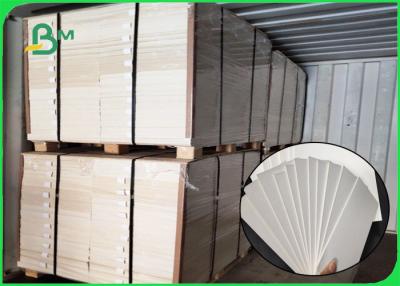 China Grade A 800g Super White Absorbent Paper For Desiccant Board 41'' * 19'' for sale