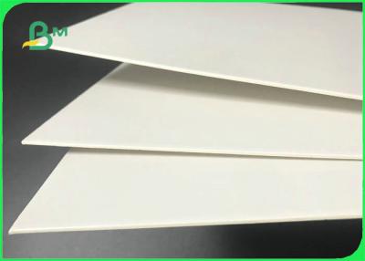 China 61 * 61cm 1.5mm 2.0mm ISO & SGS Duplex Board White Back For Cosmetic Boxes for sale