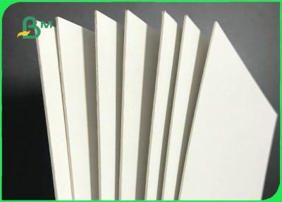 China White Rigid Paper Board Strong Stiffness 1.5mm 1.6mm For Luxury Packaging Boxes for sale