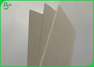China Multi - Purpose Smooth Surfaced 2mm Grey Chipboard 70 x 100 cm for sale