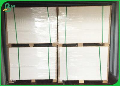 China 700 x 950mm Smooth Surface CardBoard GC1 355gsm For Making Gift Box for sale