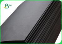 China 450gsm Black Card Paper For Luxury Package Box Good Stiffness 700 x 1000mm for sale
