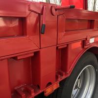 China ABS Anti-lock Braking System Equipped CIMC HUAJUN 3 Axle Low Bed Semi Trailer with Hydraulic Ramp HJGMCK20069 for sale
