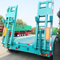 China Truck Trailer CIMC HUAJUN Lowboy Lowbed Trailer for Unpaved Roads and Rough Terrain for sale