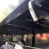 China 80T Truck Chassis CIMC HUAJUN 20ft 40ft Flatbed Container Trailer with 12R22.5 Tires for sale